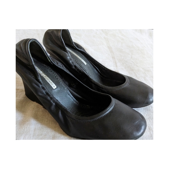 Vera Wang Lavender Label | Shoes | Vera Wang Lavender Label Black ...